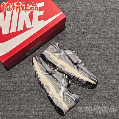 NikeZoomVomero5迈柔男跑鞋