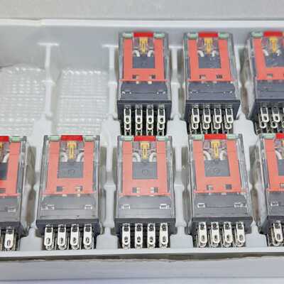 Phoenix Contact RELIRL230AC4x21AU 5A 230VAC Industrial Relay