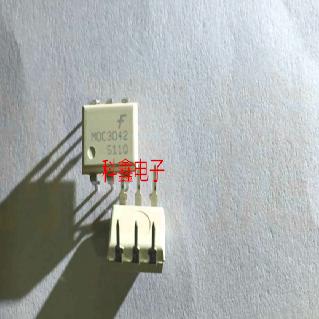 MOC3042M  MOC3042  原装进口  DIP-6 光耦