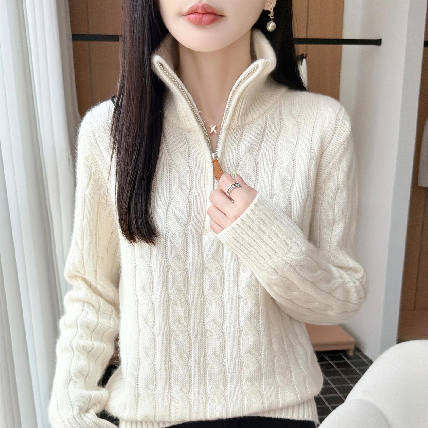 老钱风100%纯羊毛针织衫女白色秋冬半拉链高领麻花纯色长袖套头衫
