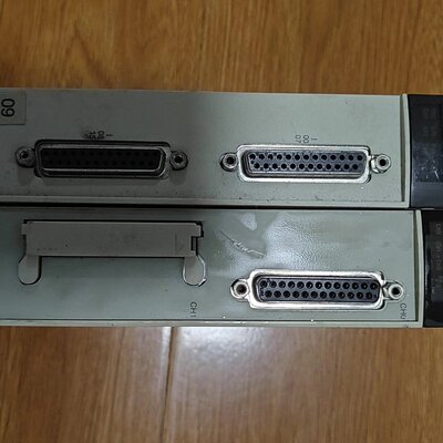 议价施耐德模块两个TSXSCY21601和TSXAEY16可维修