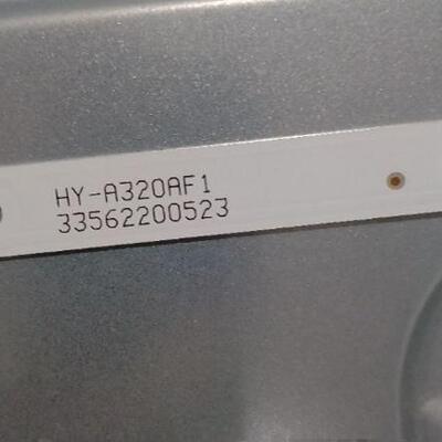 44.032N01.26003灯条灯管