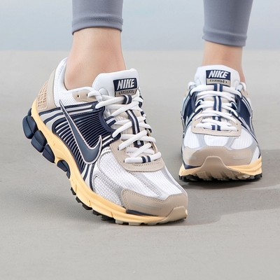 耐克AirZoomVomero5跑步鞋