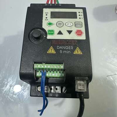 议价EMHEATER变频器 EM12A-G3-1d5