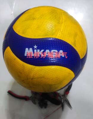 专修米卡萨排球5号V300W维修更换球嘴慢跑气气门芯气嘴漏气针扎漏