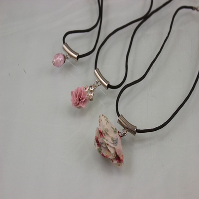 品牌小清新系列碎花琉璃项链