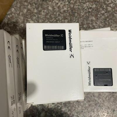 议价 UR20-BASIC-16DI-PPLC扩展模块全新