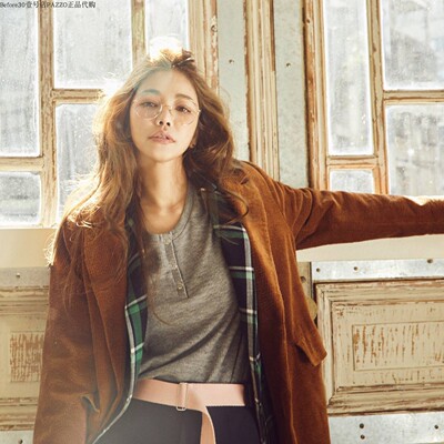 许路儿前开扣舒适坑条上衣打底衫