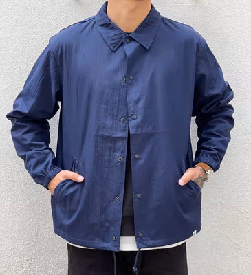 背刺休闲复古盐缩尼龙教练夹克