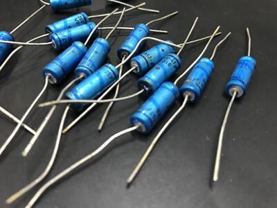 早期英国 大盾 Mullard/Bianchi 25V 47UF 发烧阴极电解电容