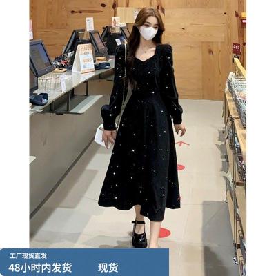 大尺码方领黑色灯芯绒洋装女秋冬高级感气质亮闪闪烫金晚礼服长裙