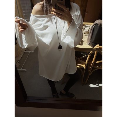 MOERSHOP 宽松系列 温暖底牌 超舒适白色磨毛斜肩长袖T内搭t恤女