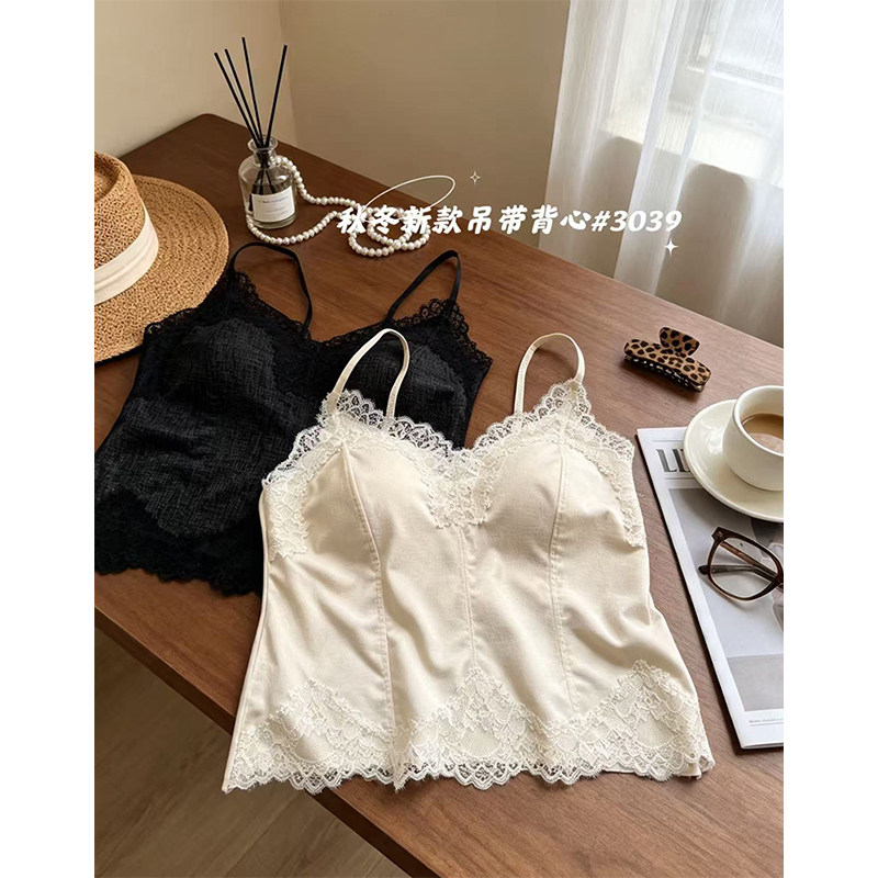 自带胸垫免穿文胸蕾丝吊带背心女秋冬款纯欲性感美背外穿内搭上衣