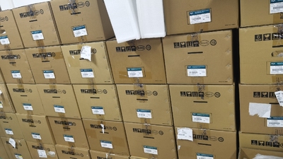 240HZ16寸液晶屏2KNY2NZ1NX3