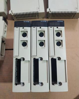 施耐德TSX模块TSXP57202,成色好议价.