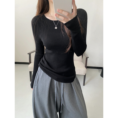 无缝一体工艺精致针织衫打底衫女