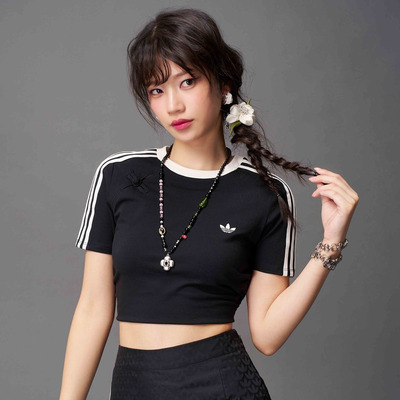 阿迪达斯三叶草女子运动休闲露脐短款复古短袖T恤KC5852 KC5851