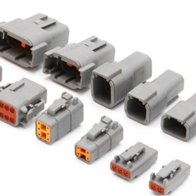 1-967623-6泰科汽车连接器 原装进口大量现货防水插座连接器