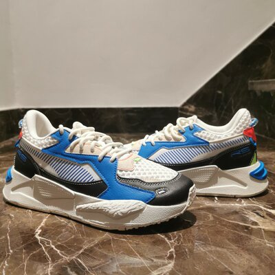 puma缓震男子系带轻量休闲鞋