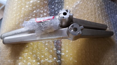 原装拆机长虹液晶电视 65D5S 底座托盘台支脚架子配螺丝 实拍