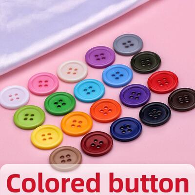 100Pcs 4Holes Mixed garment button Painted decorative arts