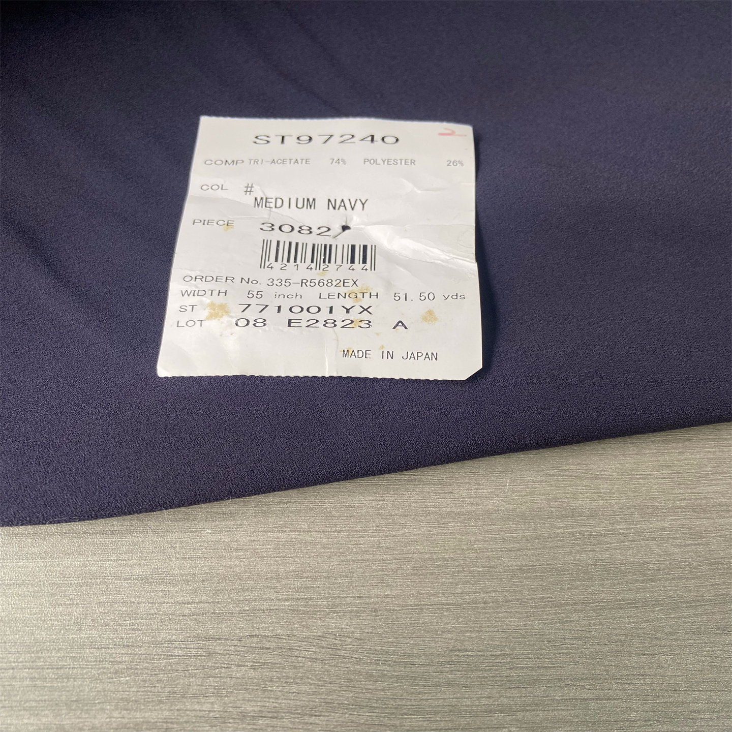 藏黑色进口麻纱肌理三醋酸涤纶抗皱垂坠亲肤时装面料定制布料