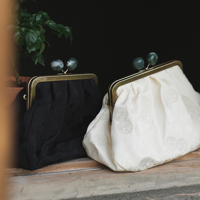 远家刺绣复古口金包可调节