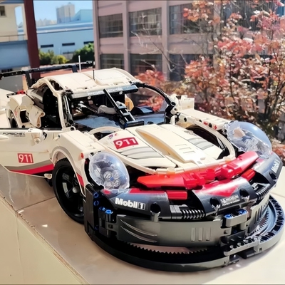 2026新款保时捷911RSR跑车积木拼装机械组装汽车玩具男孩生日礼物