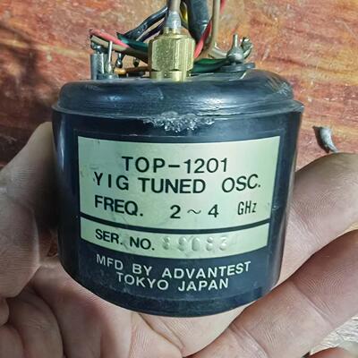 TOP-1201 YIG调谐振荡器 2~4GHz ADVANTEST 实验室器材议价维修