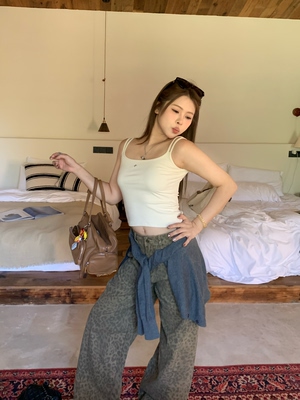 宅宅athome//满分开场 自制款双肩带基础百搭吊带修身显瘦小背心