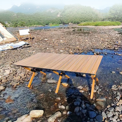 何大屋轻便蛋卷桌木纹色轻松折叠