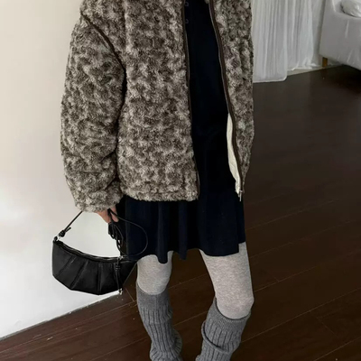 多多小众泡菜馆-复古风毛绒立领宽松保暖羽绒服外套4981