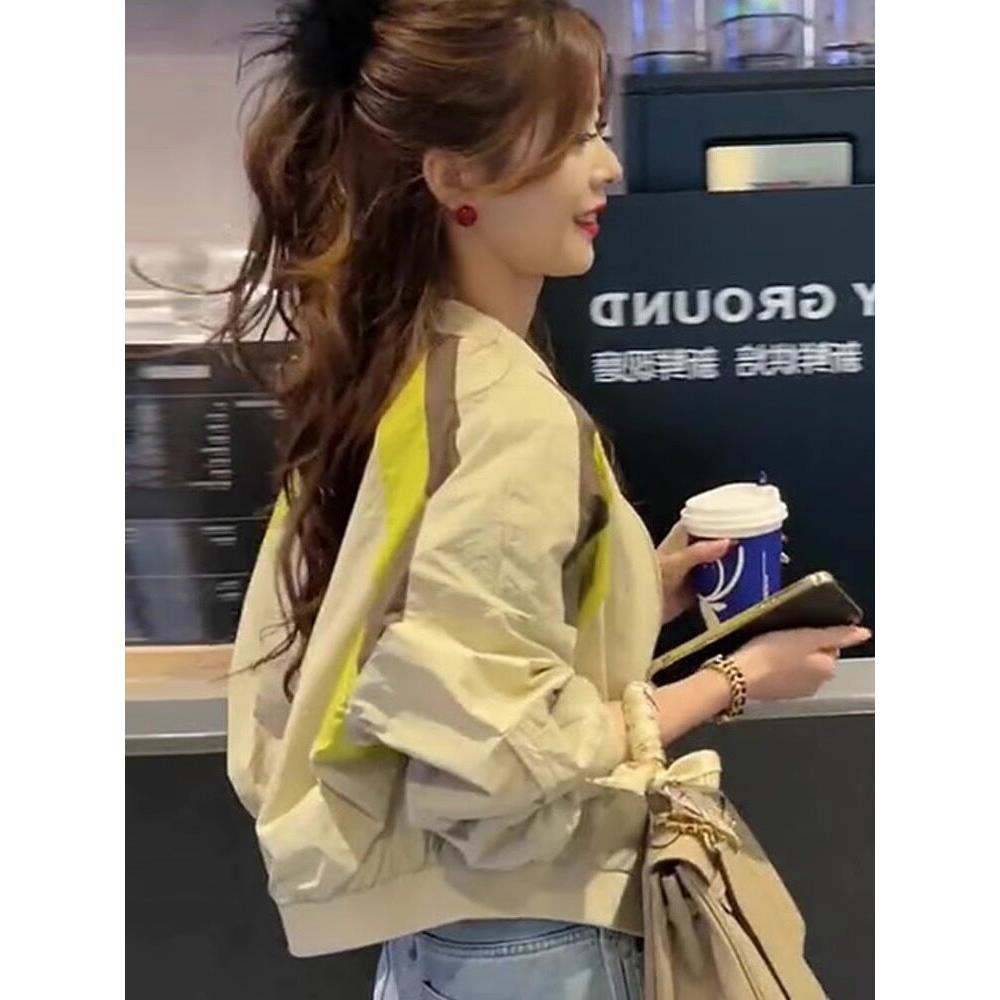 短款冲锋衣外套女士春秋季薄款拉炼开衫运动夹克小个子撞色棒球服