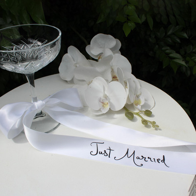 10pcs Just Married White Bow Ribbon Champagne  Placecards