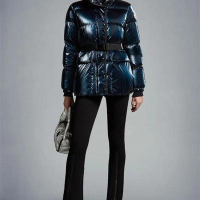 WINEMASNOW羽绒服时尚修身