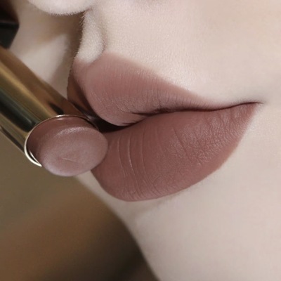 【小红书推荐】低饱和哑光口棕