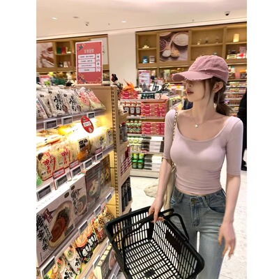 美式五分袖大U领正肩T恤女夏日修身百搭短款纯欲辣妹方领上衣小衫