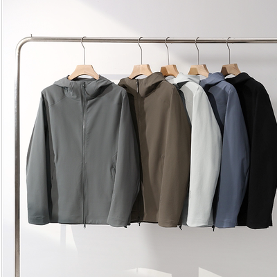 【珠珠专享】防风防水软壳连帽外套户外休闲运动夹克 2703