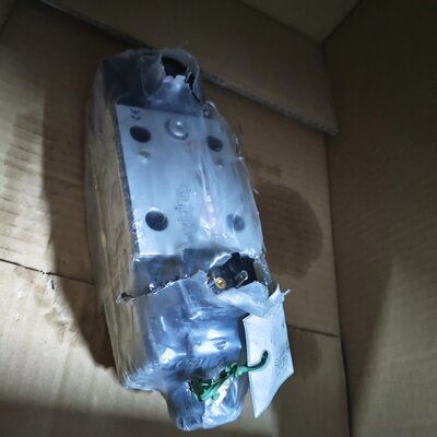 议价ATOS DKE-1713 AC11 换向阀 议可维修
