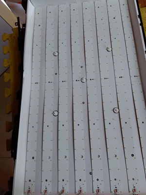 适用长虹3D32B2000iC灯条屏M320X12-D5-A (03A-78) 121112A04 LD