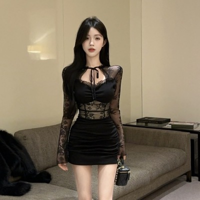 秋冬甜辣妹网纱拼蕾丝显瘦连衣裙