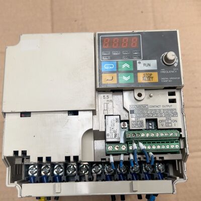 #变频器 安川拆机变频器 CIMR-V7AZ44P0