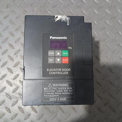 门机变频器AAD03011DK 0.4KW 成色实拍 功