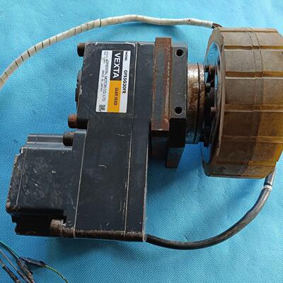 100W2500转日本东方90型无刷直流减速电机BLHM51