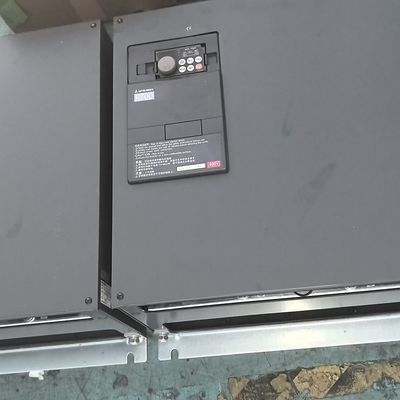 变频器F700系列FR-F740-55K-CHT1 成色