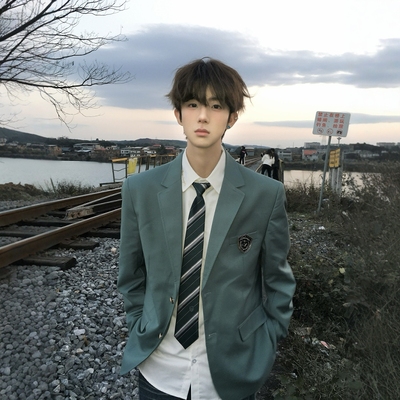 【刺篇】dk制服原创绿色黑色男生西装成人礼西服外套学生班服套装