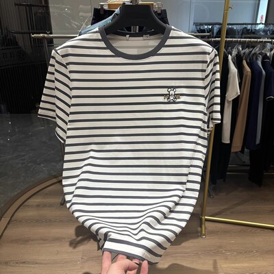 H家95棉时尚条纹刺绣圆领短袖T恤