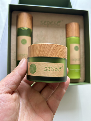 新生活化妆品雪非雪青果菜新粹营养霜补水保湿滋润新日期裸瓶50g