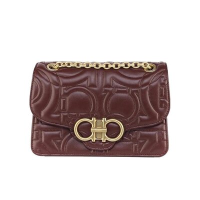 Salvatore Ferragamo 大号GANCINI徽标压纹单肩包 21H168