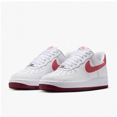 NIKE耐克 AIR FORCE 1 '07女子空军一号休闲运动板鞋FQ7626-100